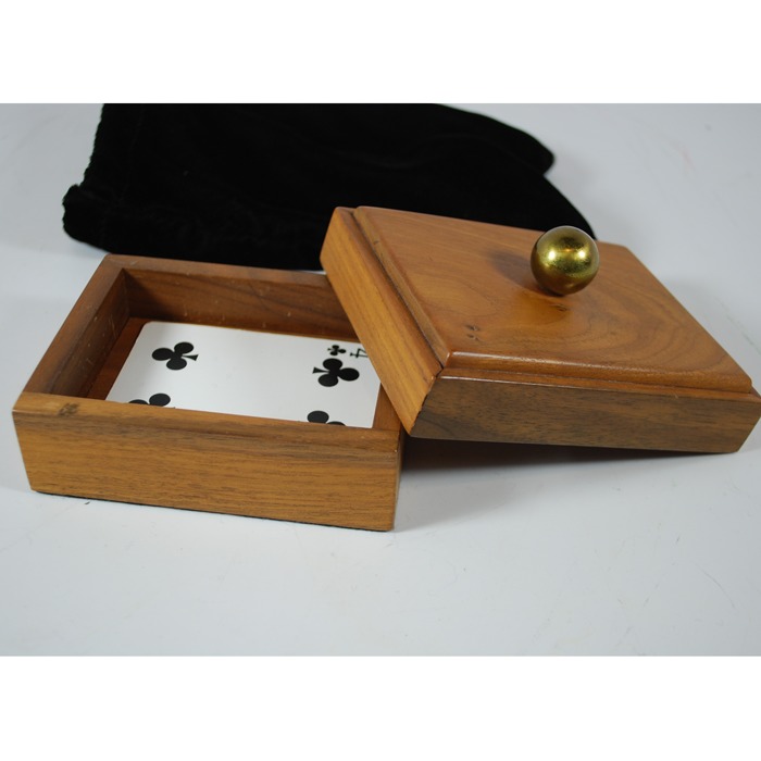 Milson Worth Locking Card Box | Magic Collectibles