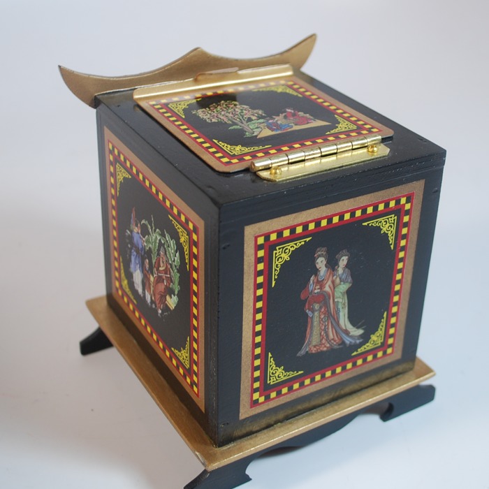 Mini Mandarin Production box by Michael Baker | Magic Collectibles