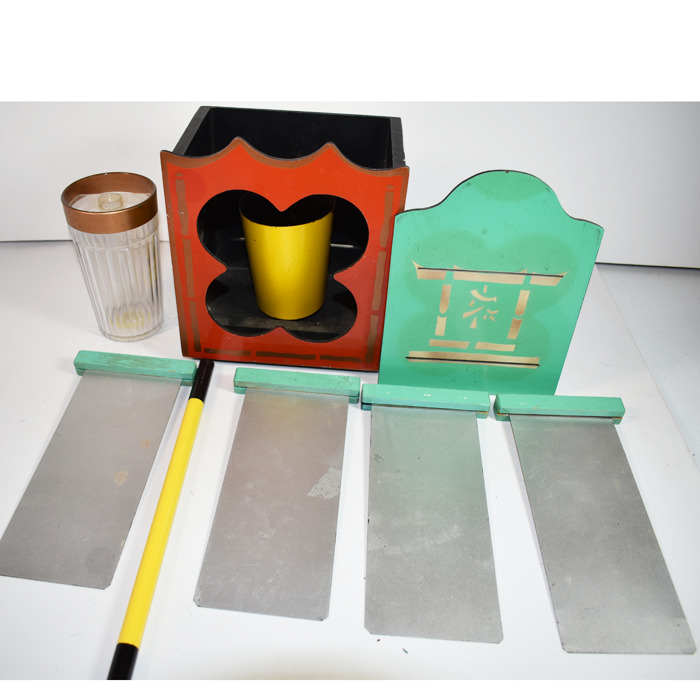 Grants Bamboo Chest and Glass: UF Grant/Mak Magic | Magic Collectibles