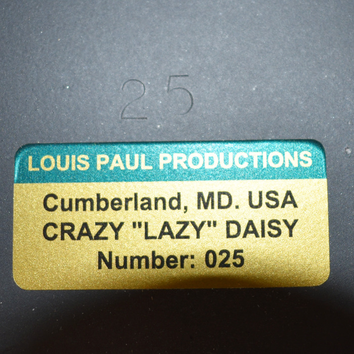 Crazy Lazy Daisy #25 of a limited edition | Magic Collectibles