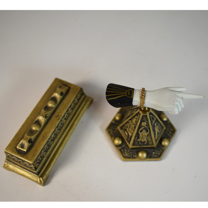 Hand of Cleopatra: original Ace Place Magic | Magic Collectibles