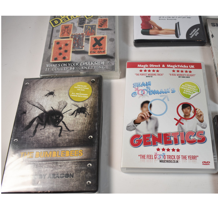 8 great effects in original packaging. Brand new! | Magic Collectibles