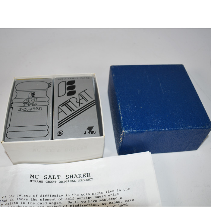 Mikame Craft Salt Shakers mint in box | Magic Collectibles