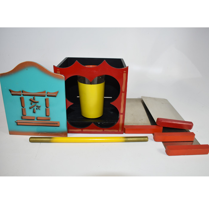Grants Bamboo Chest and Glass: UF Grant/Mak Magic | Magic Collectibles