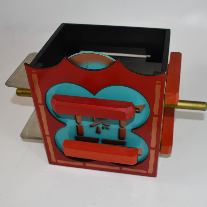 Grants Bamboo Chest and Glass: UF Grant/Mak Magic | Magic Collectibles
