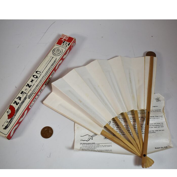 Tenyo Coin fan T-12: you won’t find one nicer! | Magic Collectibles